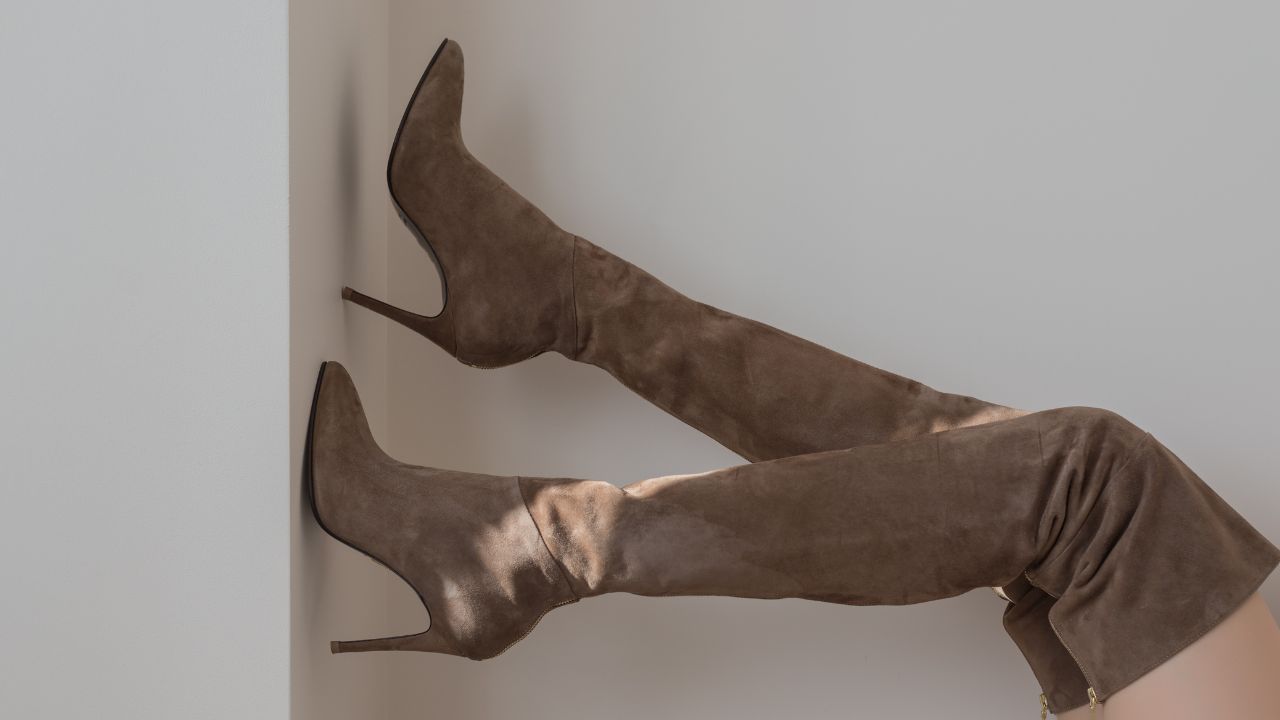 Suede Essentials: Must-Have Pieces and Outfit Inspirations